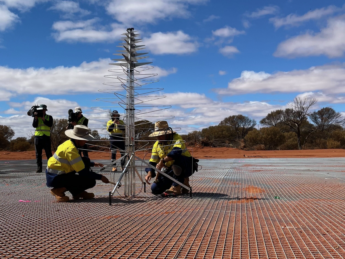 First SKA-Low telescope antennas deployed in Australia | SKAO