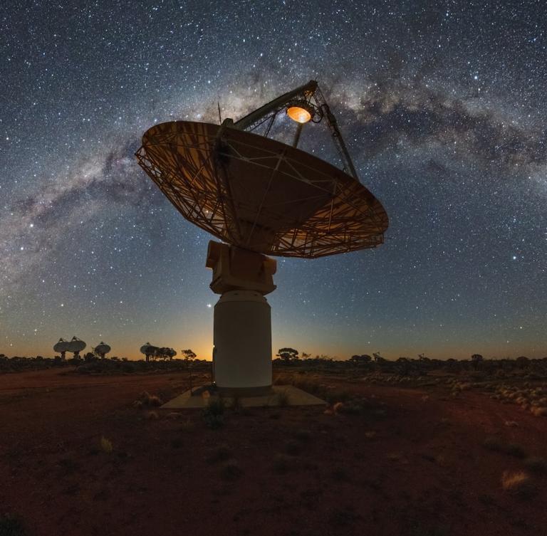 Precursors & Pathfinders | SKAO